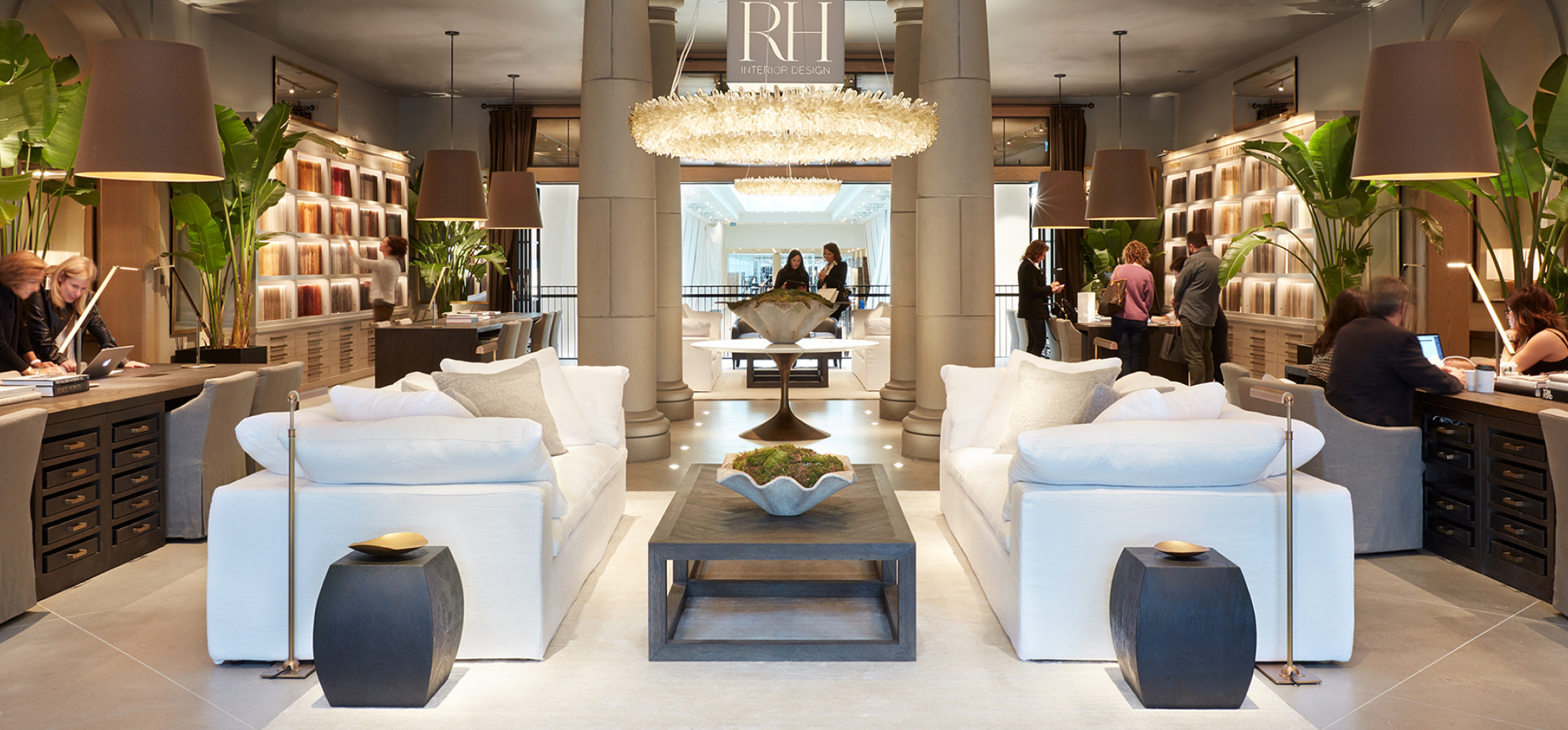 RH Toronto The Gallery at Yorkdale